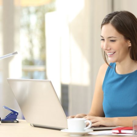 What is the Difference Between Stuttering and Stammering? - Causes